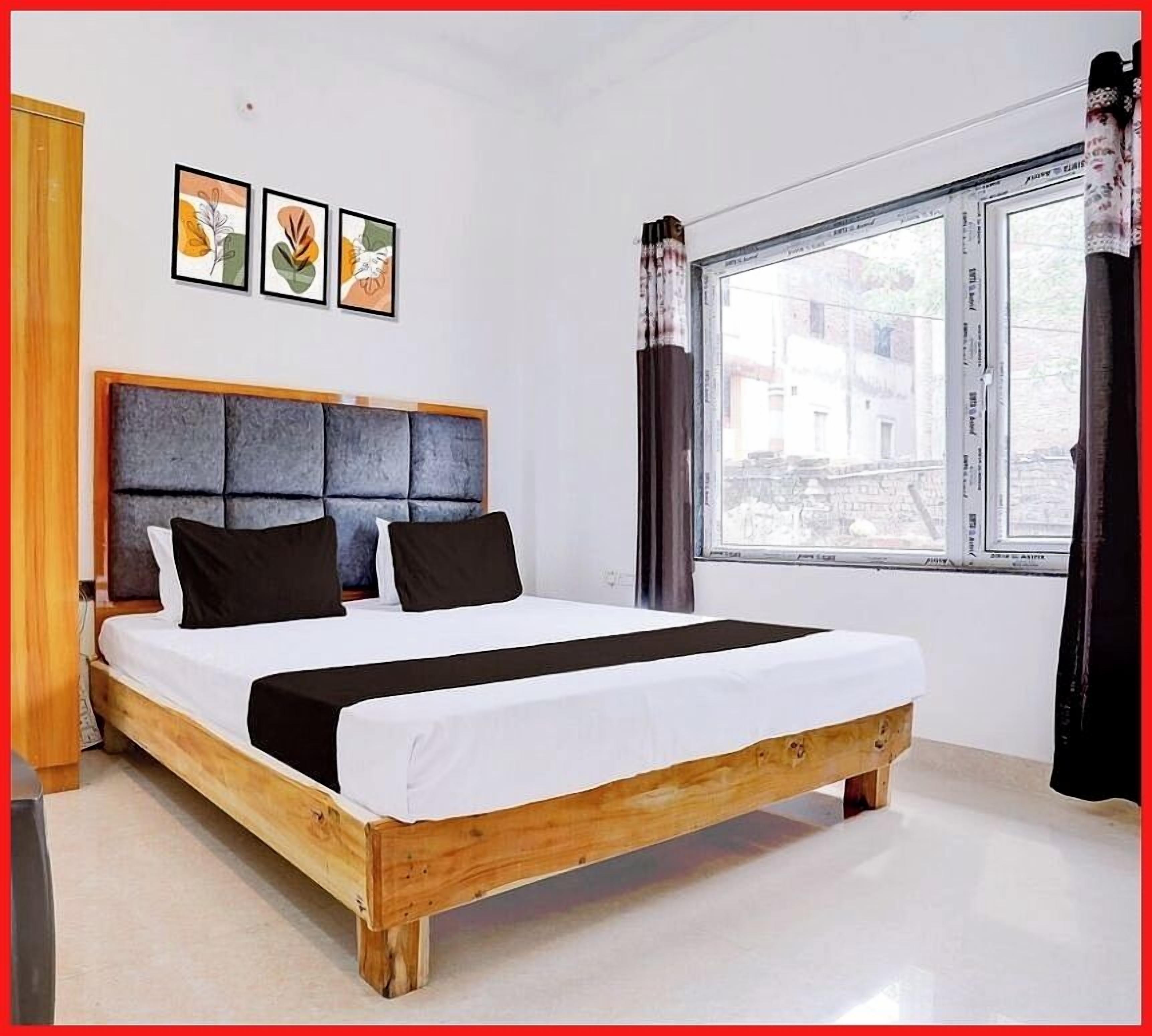 Roupas de cama antialérgicas, escrivaninha, quartos à prova de som