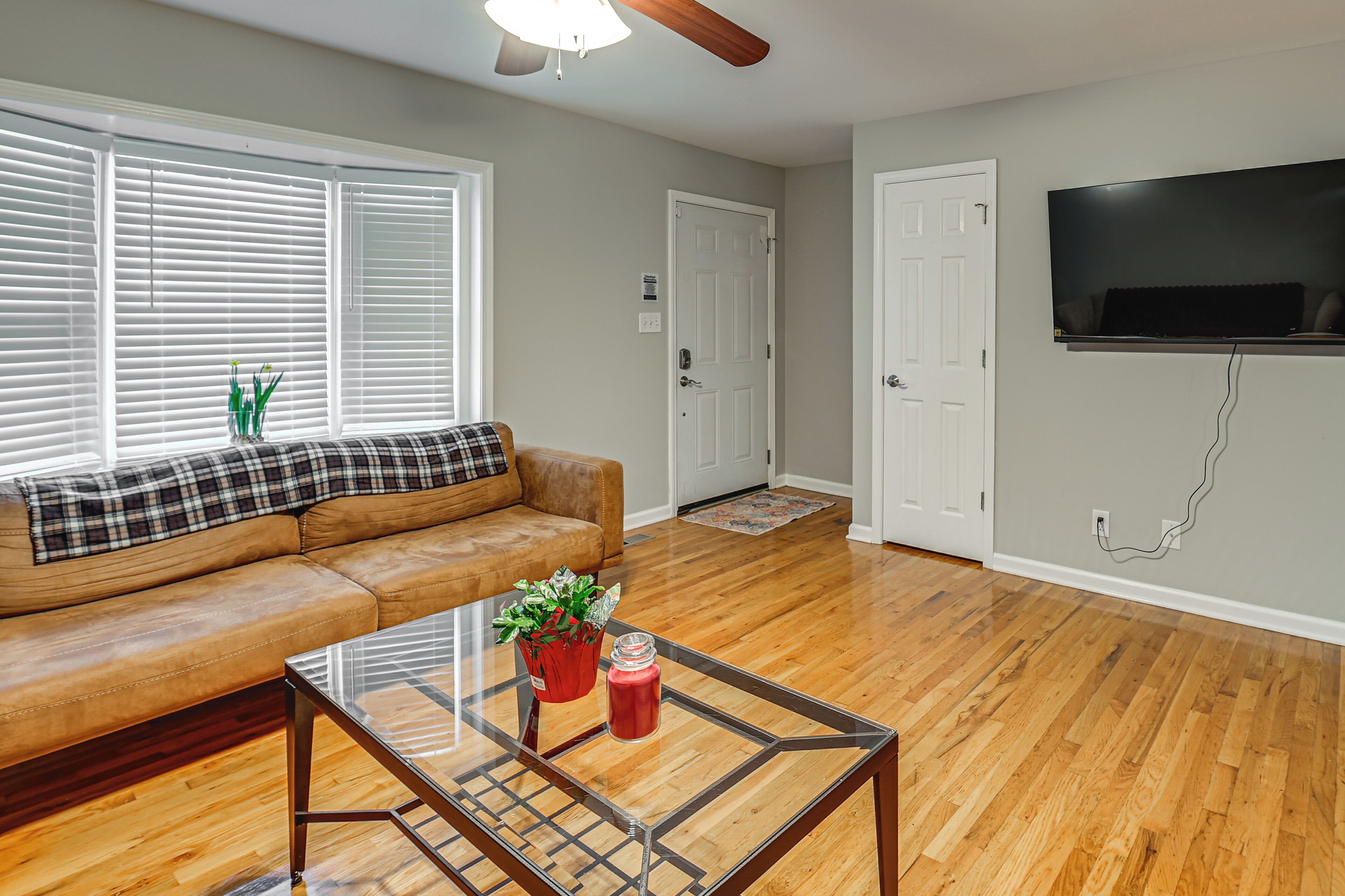 Fire Pit + Yard: Peaceful Bluegrass Escape! - Lexington, KY