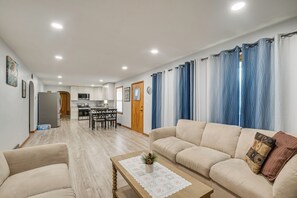 Casa (3 Bedrooms) | Interior