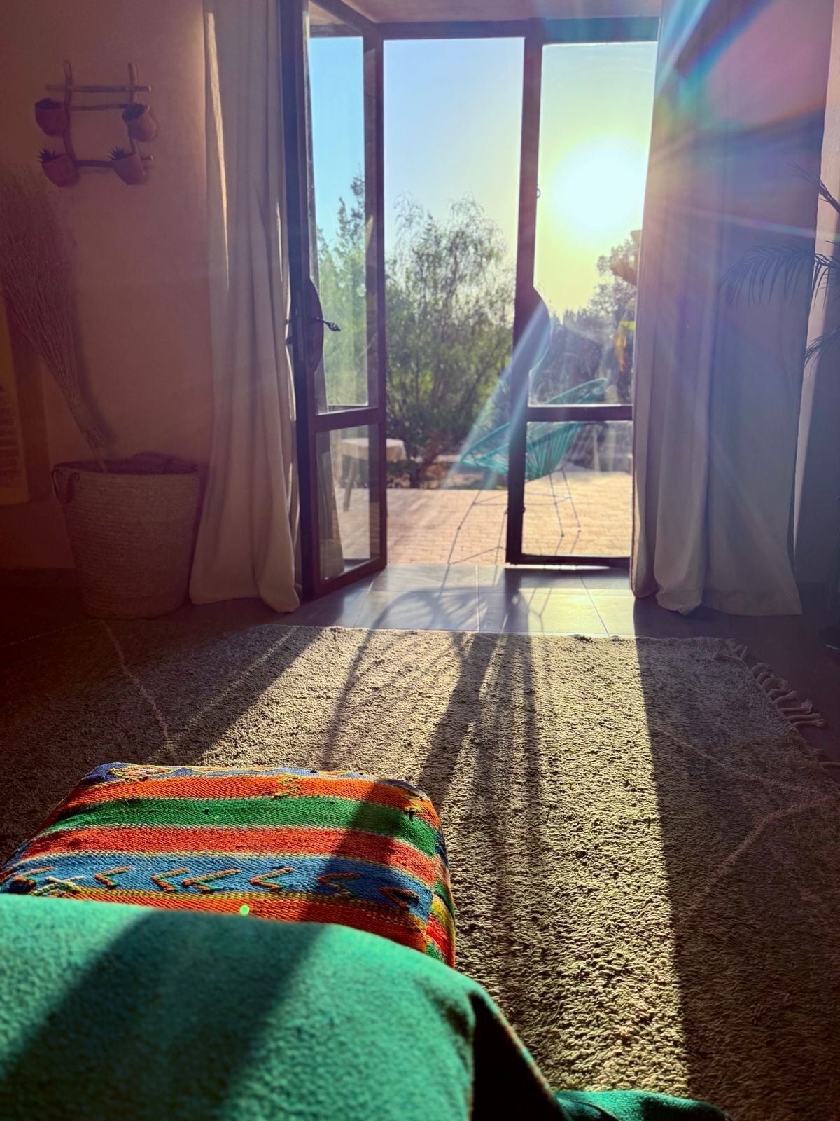 Quarto casal luxo, vista para o jardim | Parte interna