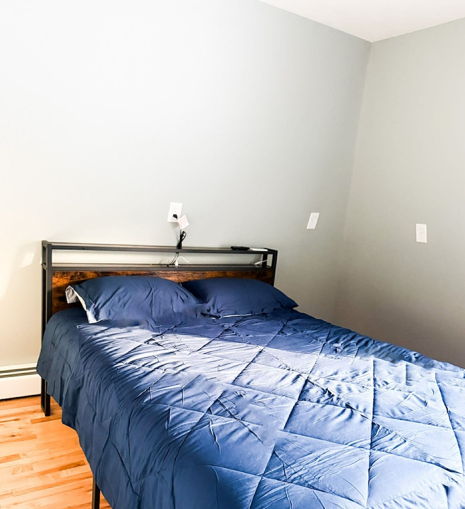 Charming Home with Private Neighborhood Beach Reviews, Deals & Photos ...