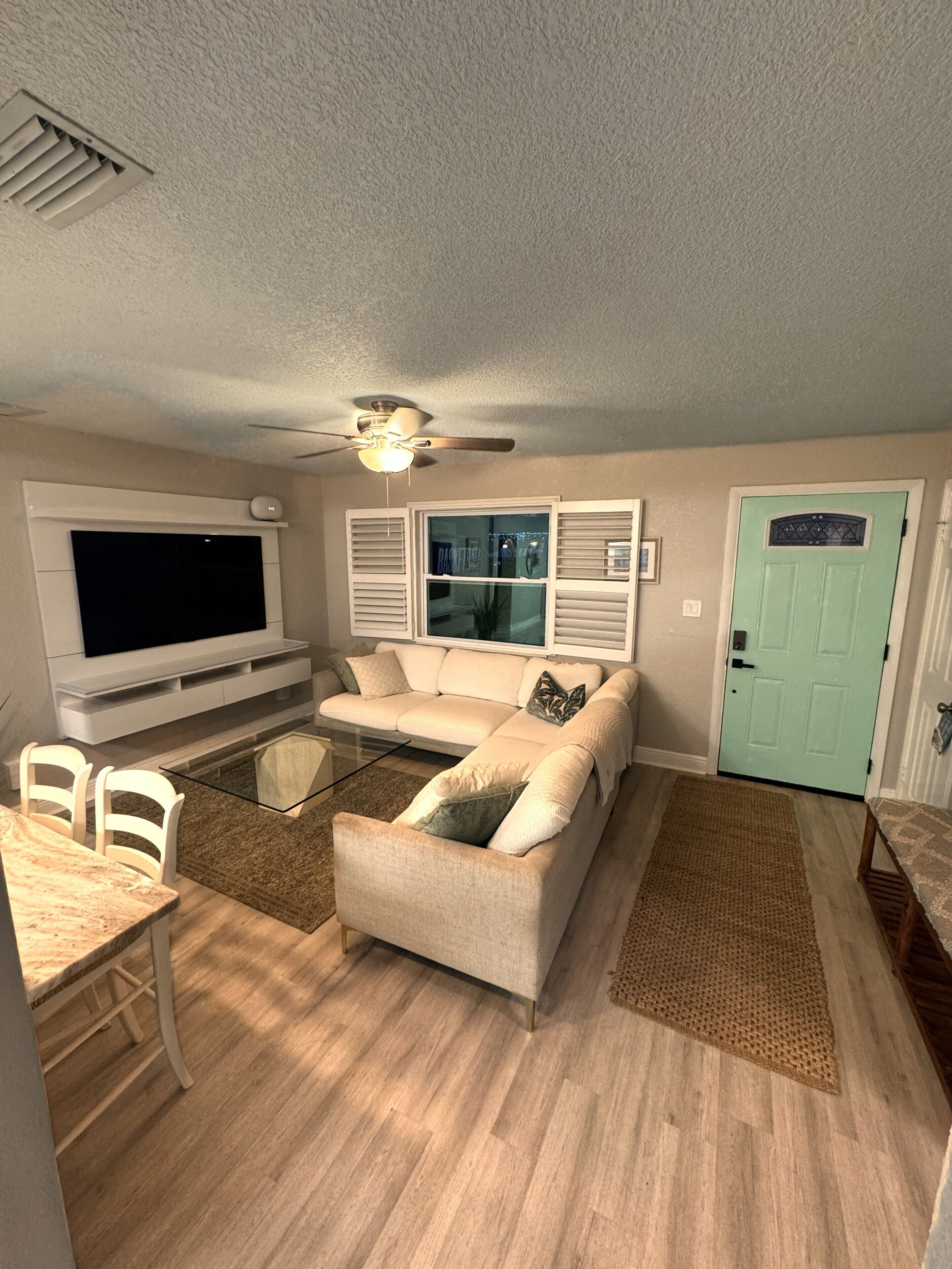 Dunedin Palm Retreat 1 Mile To Downtown Dunedin Walk To Pinellas Trail & Beach - Clearwater, FL