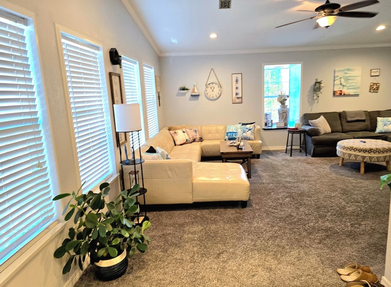 Salt & Sunshine Family Cottage - Boats & Rvs Welcome! - Destin, FL