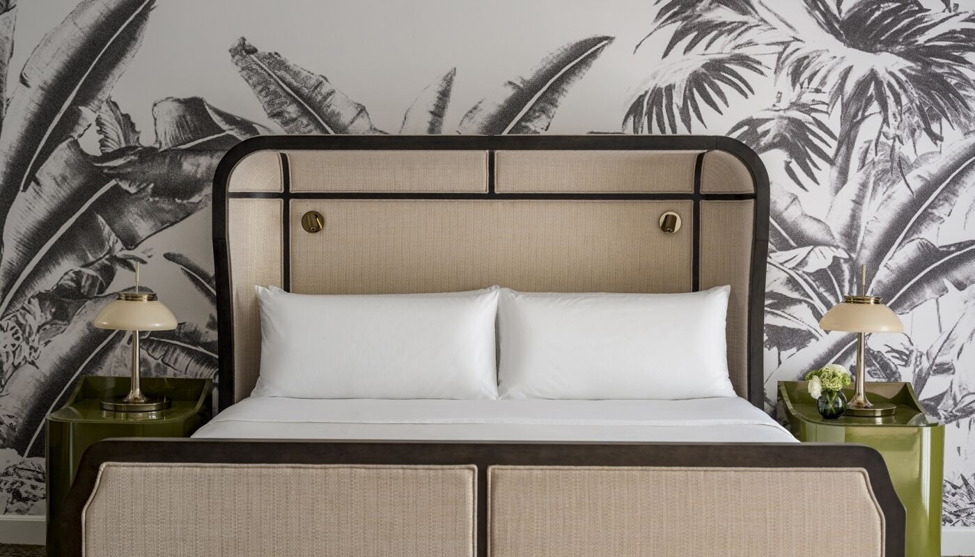 Luxurious Suite W/ Balcony View Steps From Championship Golf - Jupiter, FL