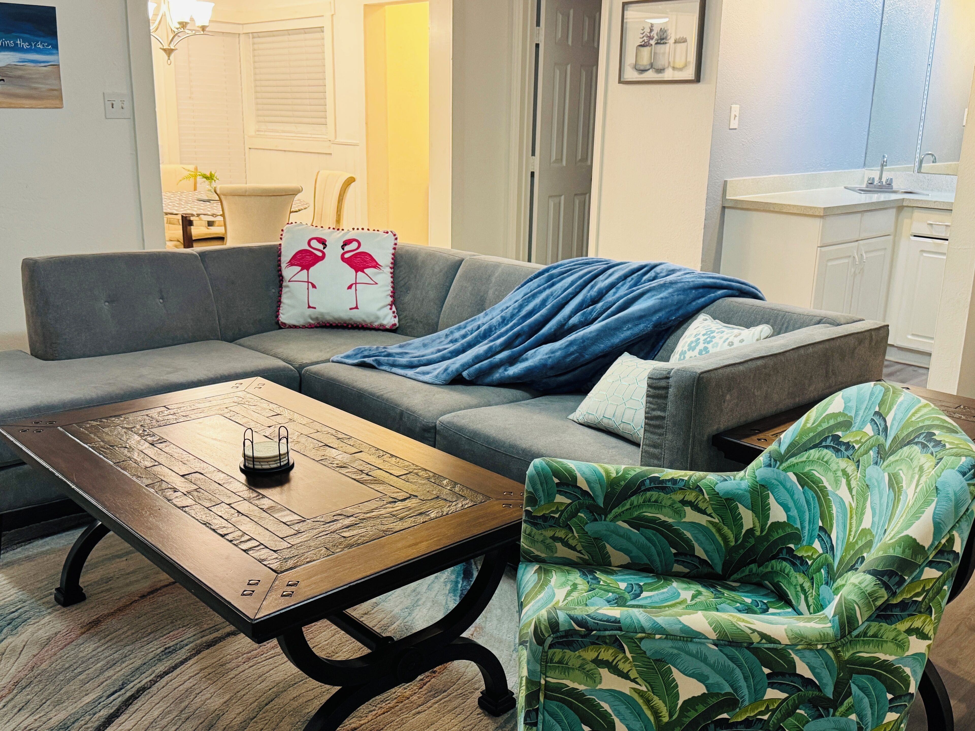 Economical & Gorgeous 2-bedroom Townhome  Peaceful, Safe & Near The Lake - Rowlett, TX