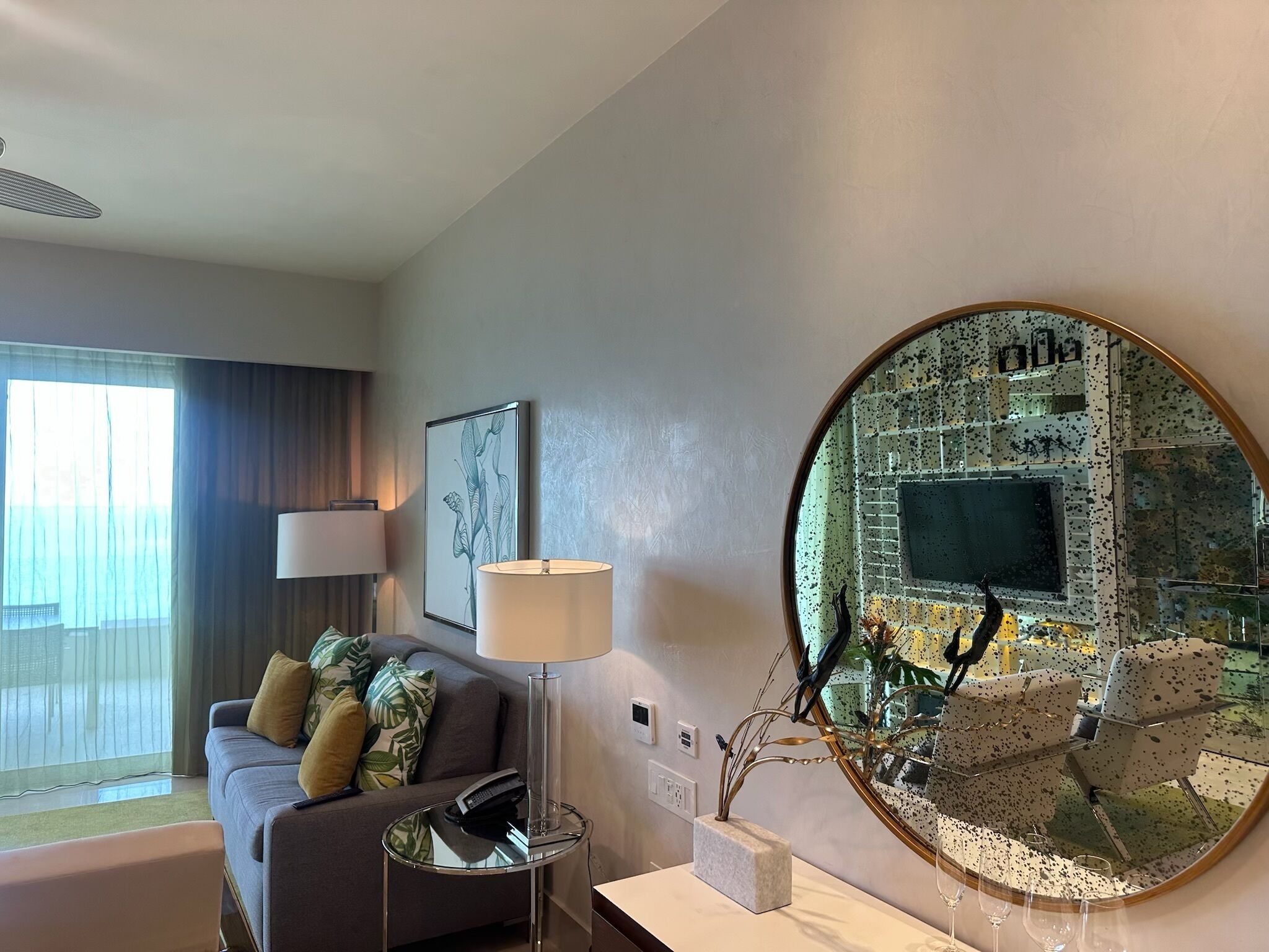 2-bedroom Hotel Suites In Perfect Cancún With Ac And Fitness Room - Cancún