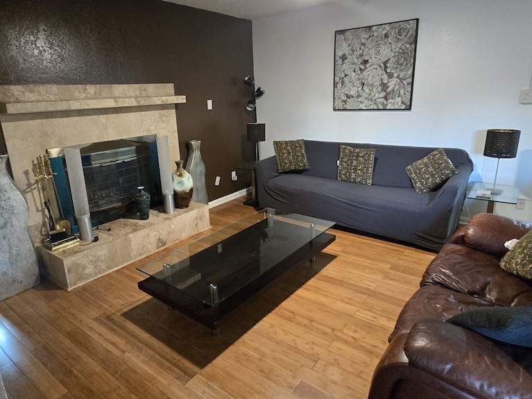 Very Close To Everything, Minutes To Airport, Theme Park, Dallas Cowboy Stadium. - Grapevine, TX