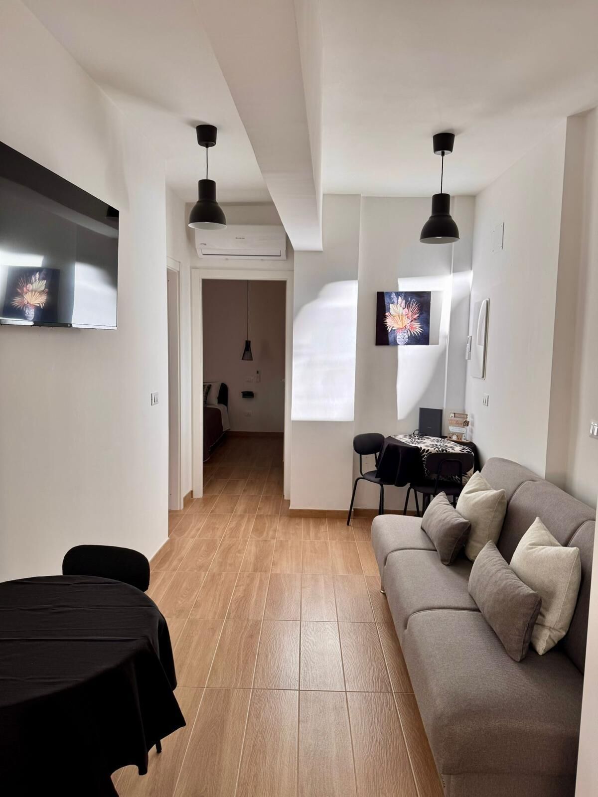 A Stone's Throw From The Sea - Pescara