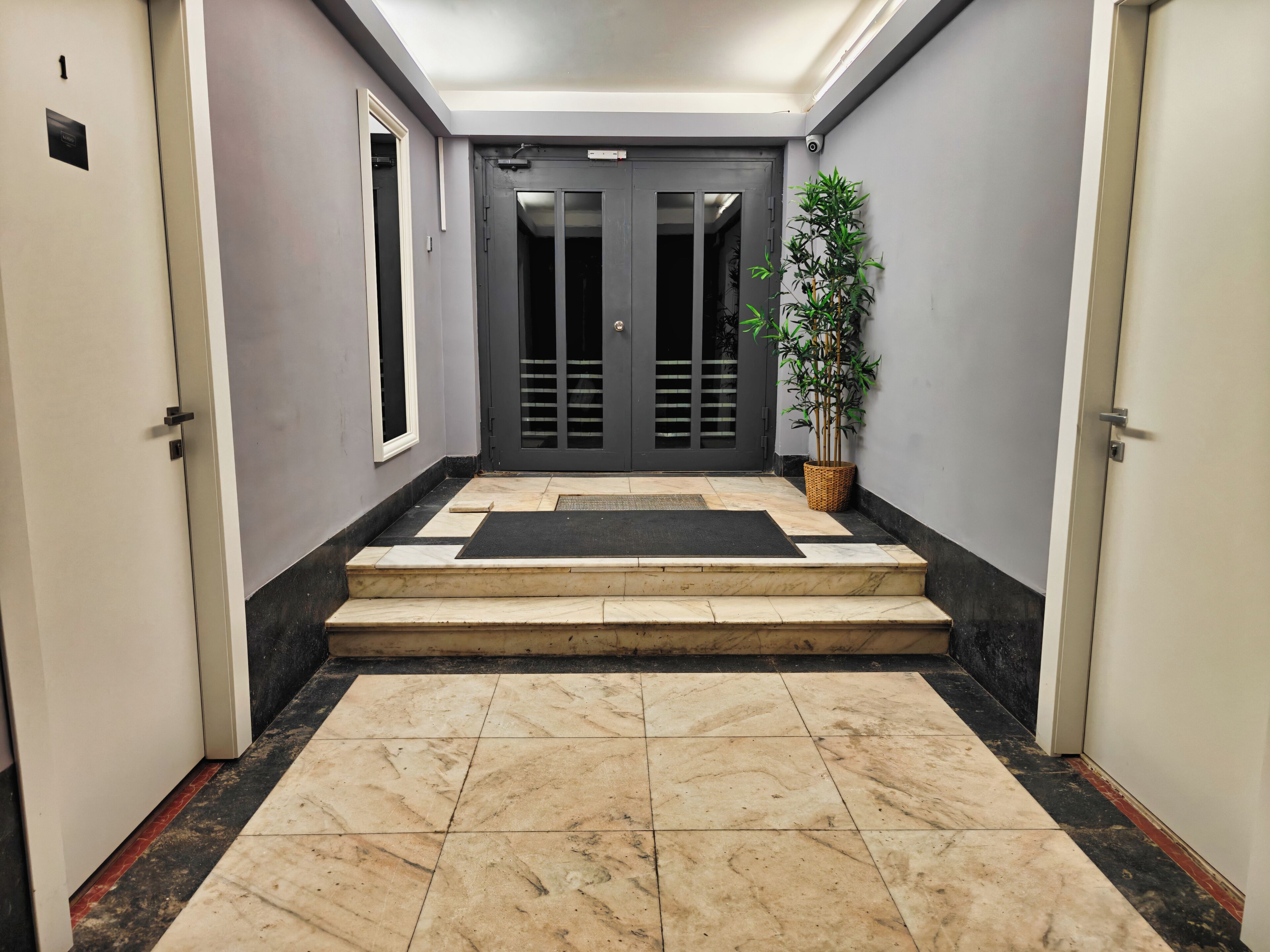 Entrada (vista interior)