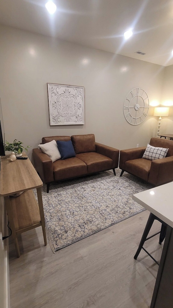 Premier Suite New Construction Beauty! Pets Too! - Highland, UT