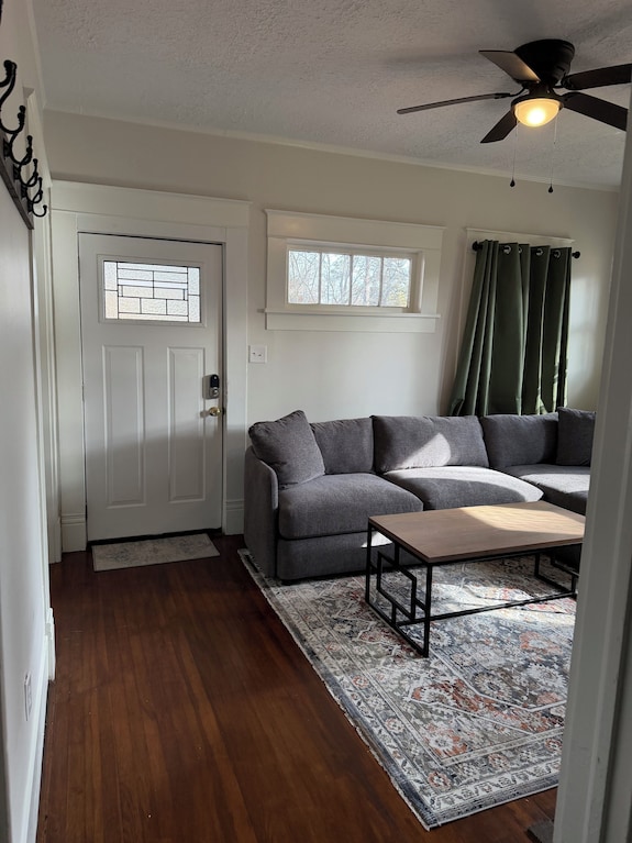 Wonderful 2-bedroom Cottage In Charming Tupelo. Close To Downtown! - Tupelo, MS