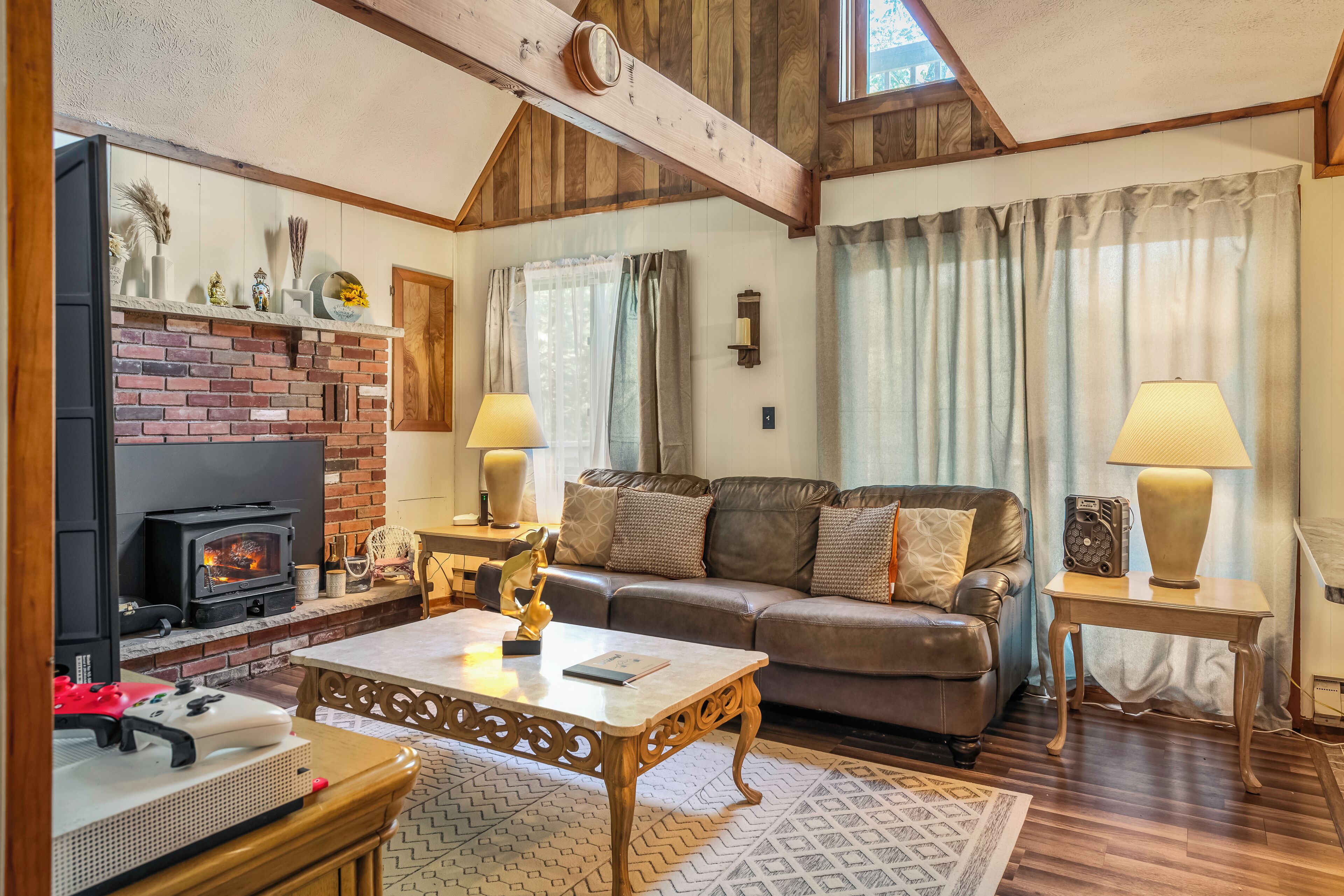 Cozy Pocono Getaway W/ Snooker Table & Bbq Deck - Pennsylvania