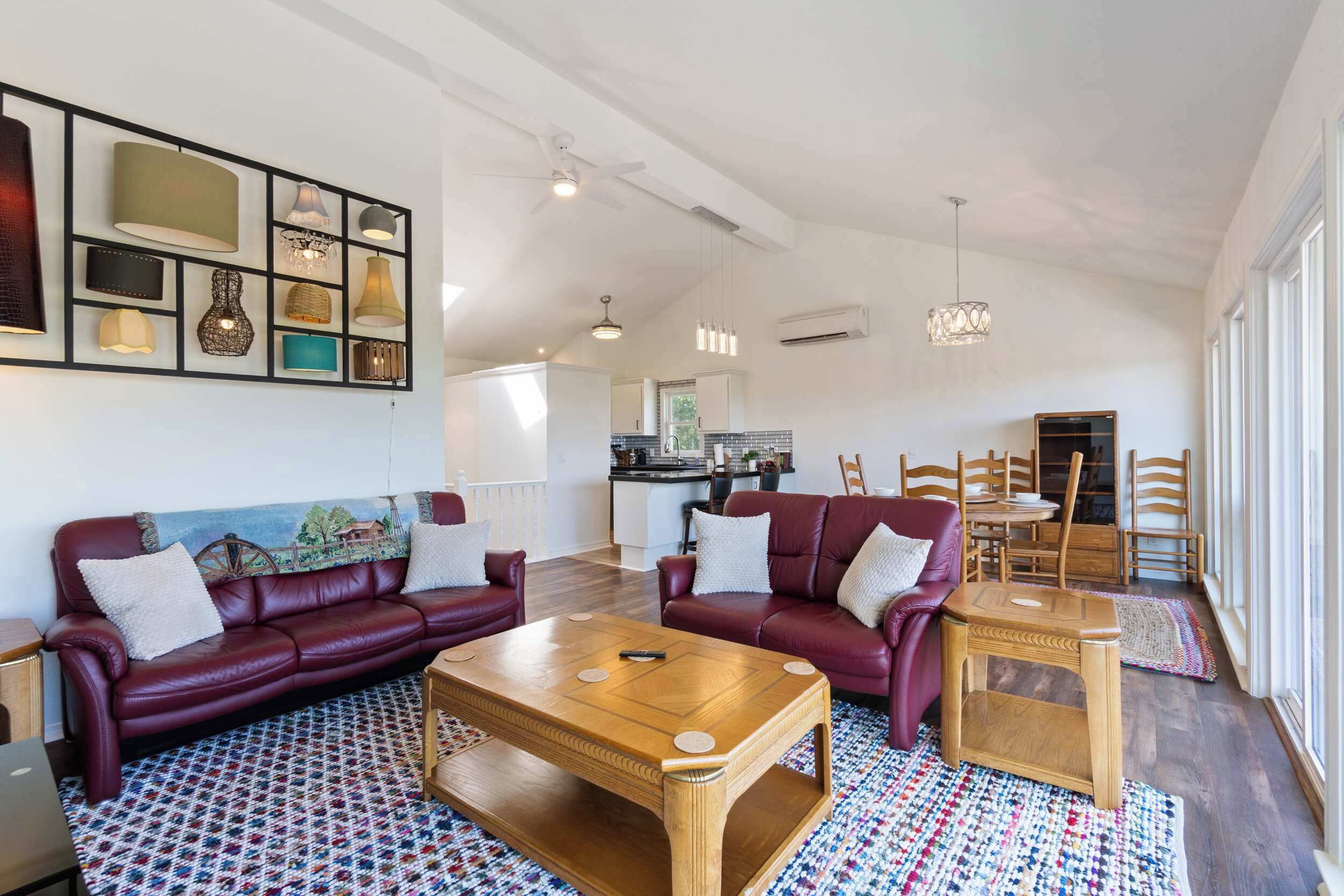 Lakeview Home On Beaver With Balcony Near Dt Rogers - Lowell, AR