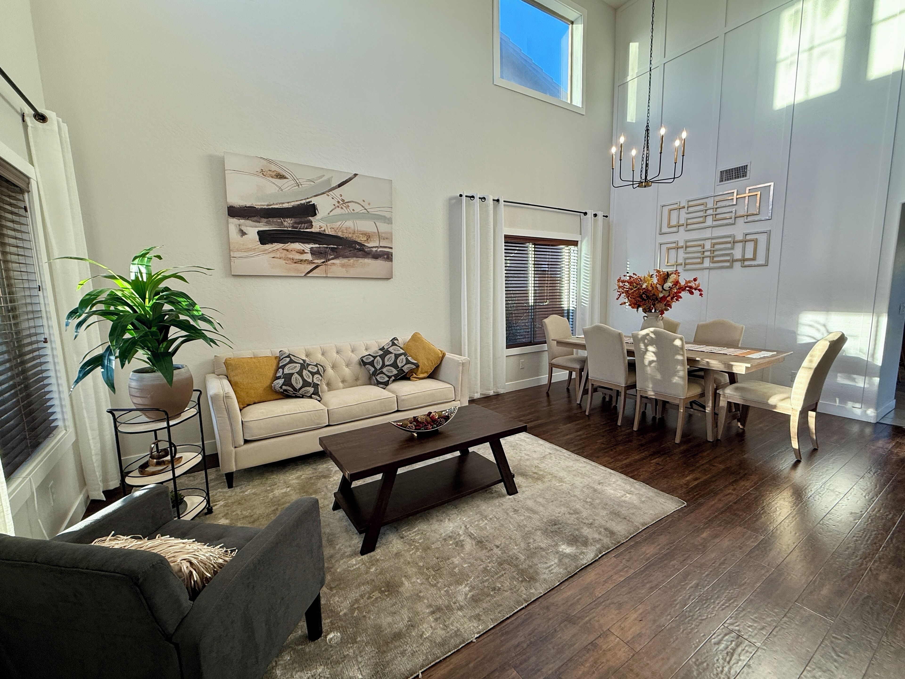 Gilbert Oasis 4br Pool Home - Queen Creek, AZ