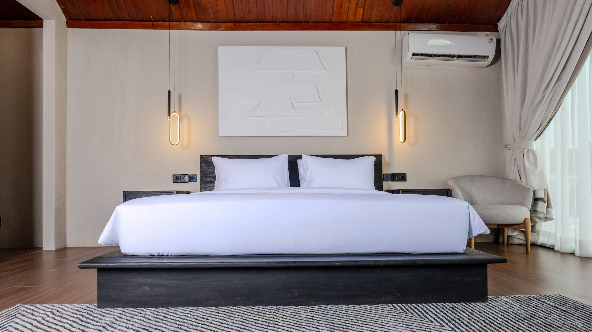 Loft luxo, varanda | Cofres nos quartos, escrivaninha, espaço de trabalho para notebook