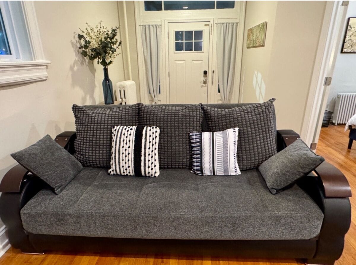 Steps To Jhu & Union Memorial Hospital-cozy And Modern 2br Baltimore Apartment - Baltimore, MD