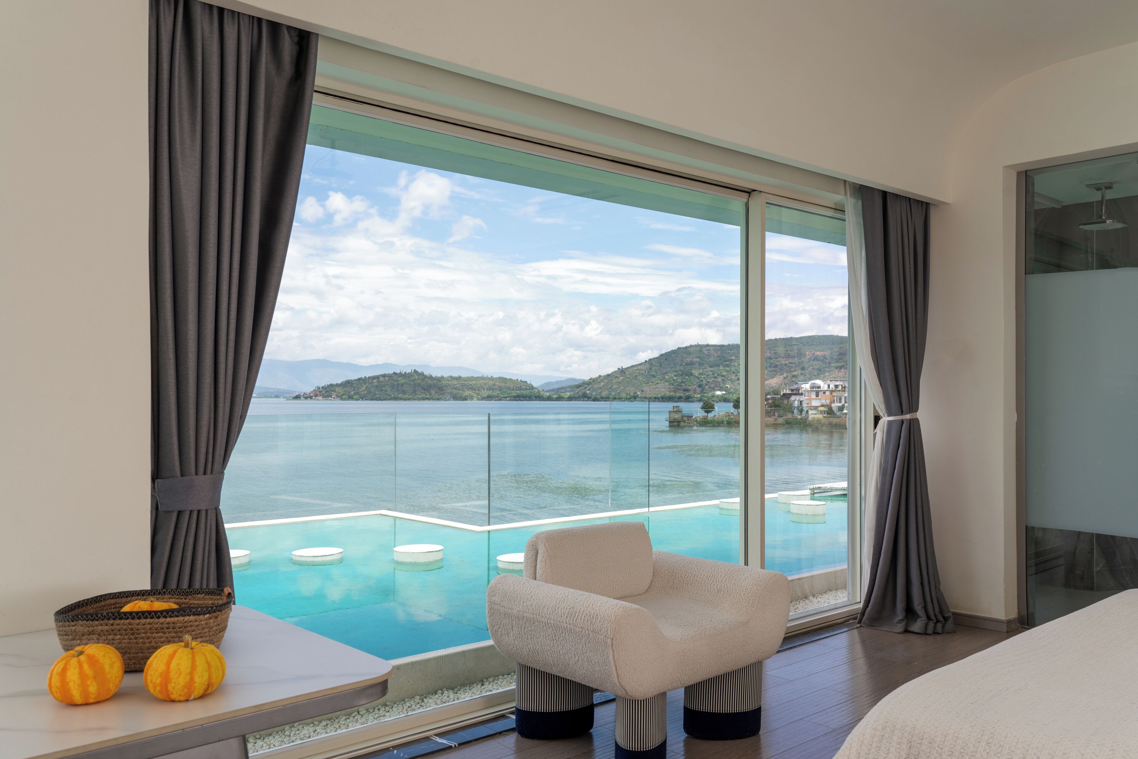 Quarto Clássico com Cama de Casal, vista para o mar | Vista do quarto