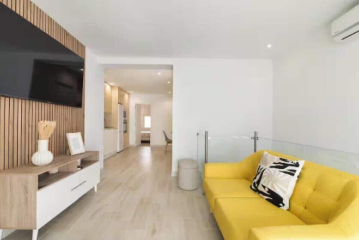 Renovated 4-bedroom Apartment With Easy Access To Madrid City Center - Móstoles