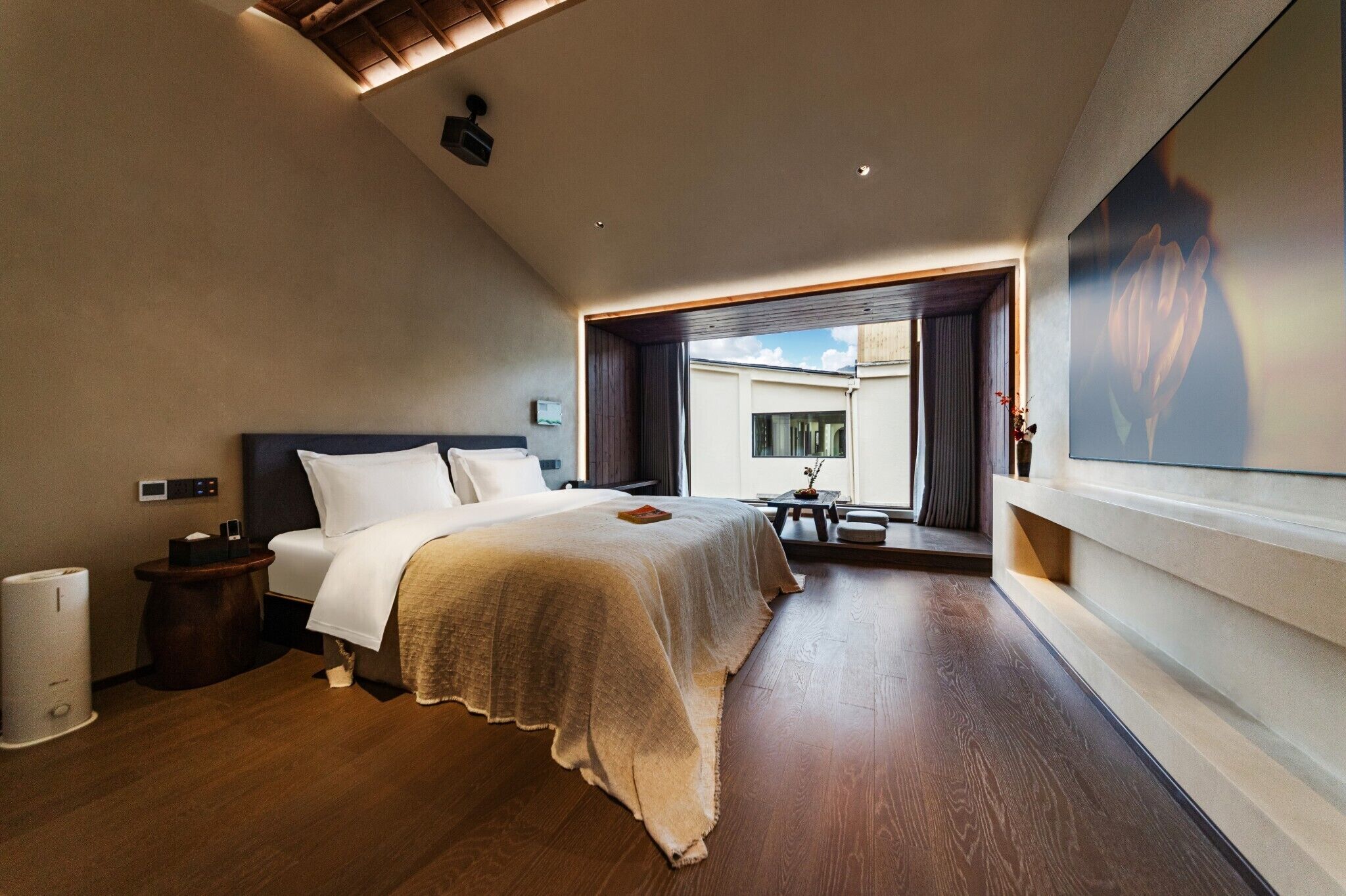 Quarto casal conforto, varanda, vista para o jardim | Roupas de cama premium, individualmente decorados