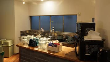 Talheres/pratos/utensílios de cozinha