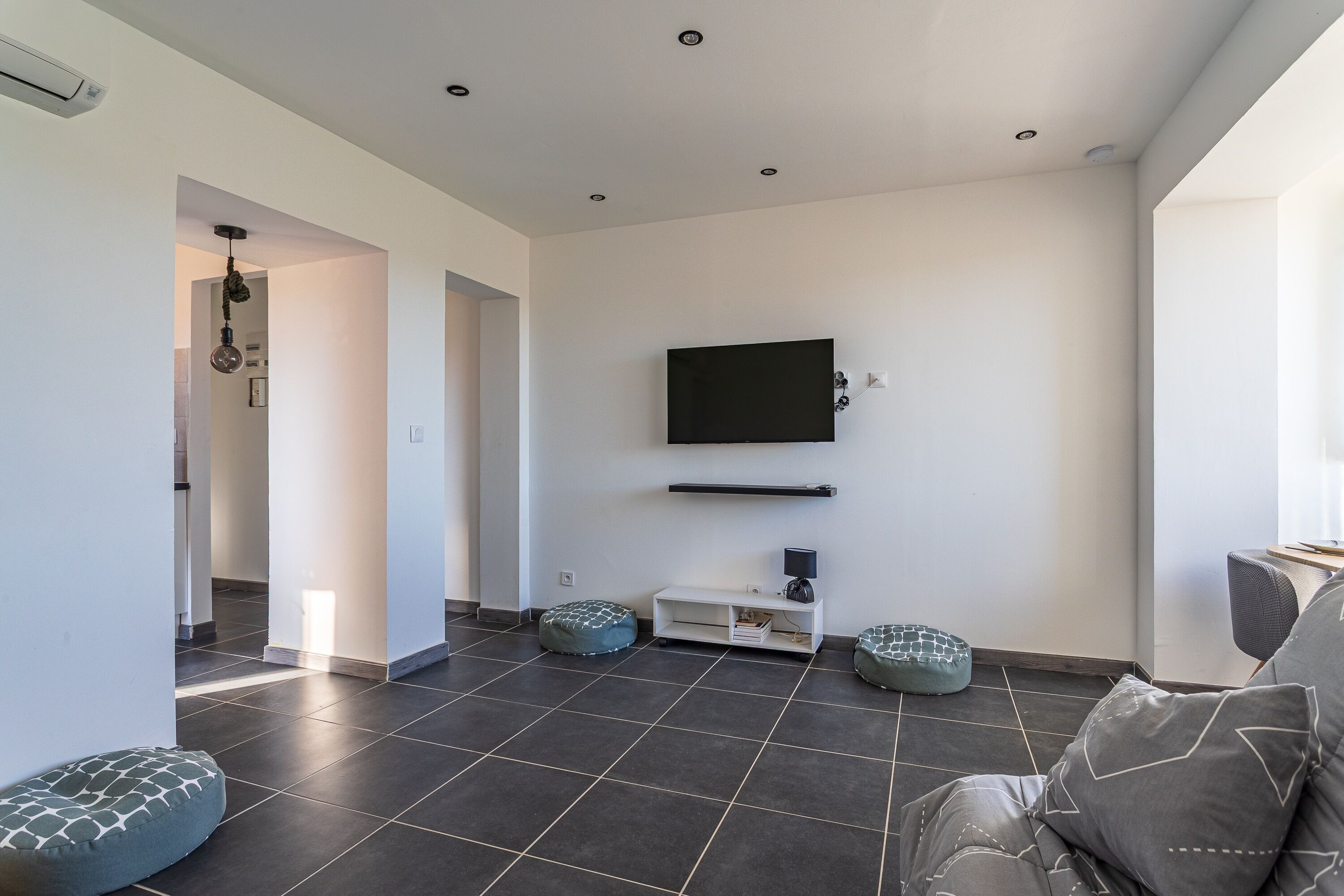 Studio Mer Et Mimosa - 2 Km De La Plage - Bormes-les-Mimosas