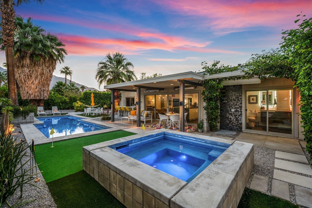 Whiskey Rocks 2.0 - Rancho Mirage, CA