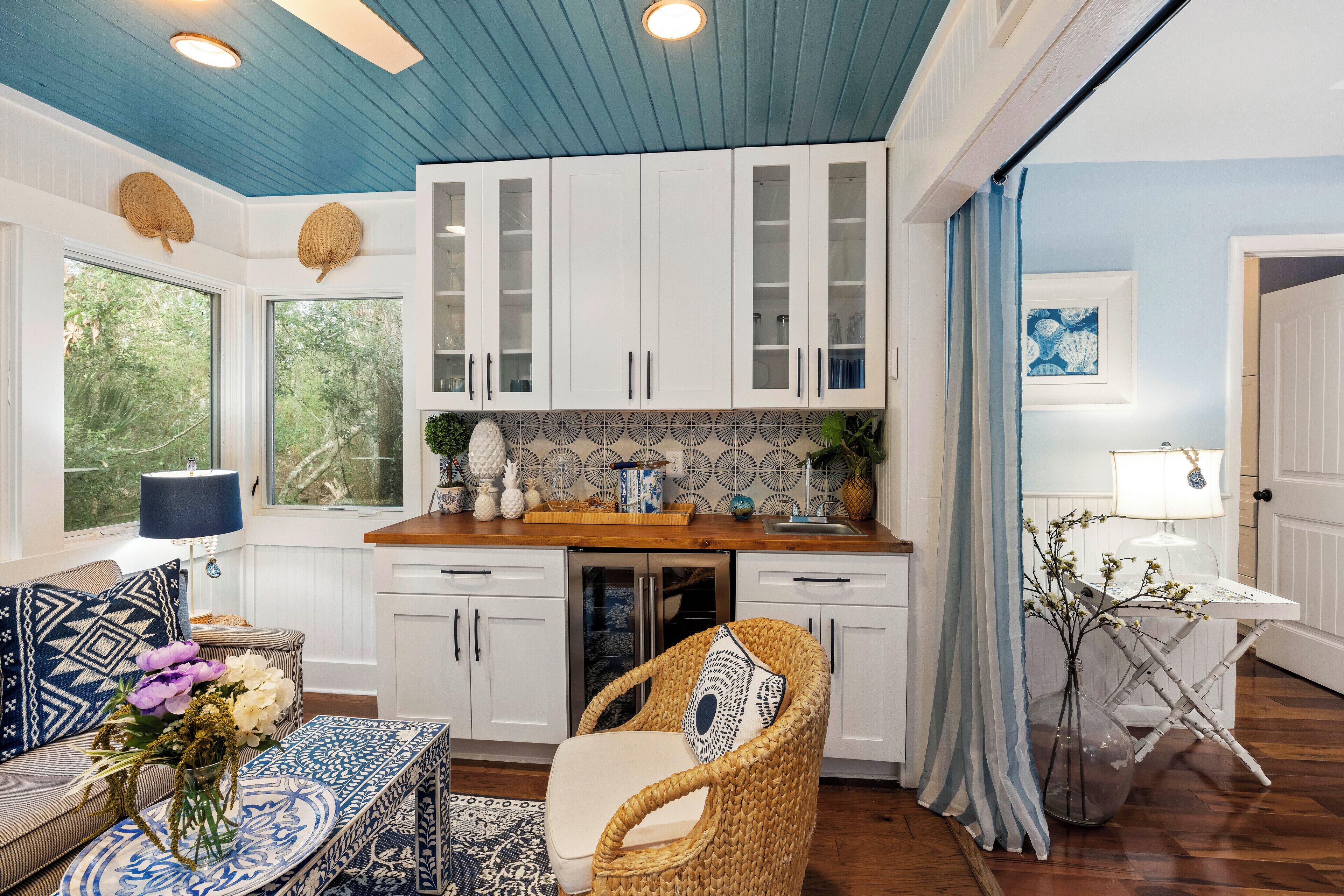 3 Bd Sparrow Pond Cottage, Close To Beach, Community Pool, Privacy! Fun Decor! - Kiawah Island, SC