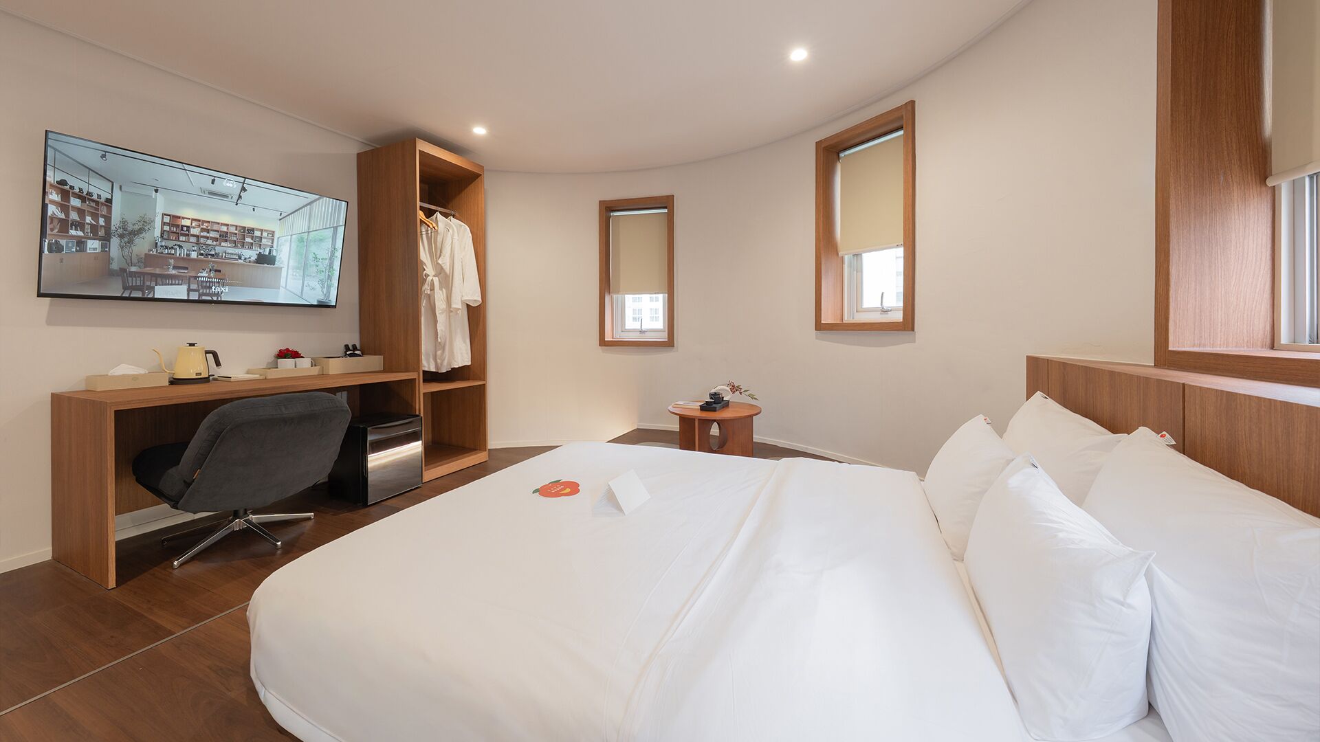 Dongbaek Wellness Tea Room | Roupas de cama premium, individualmente mobiliados, cortinas blackout