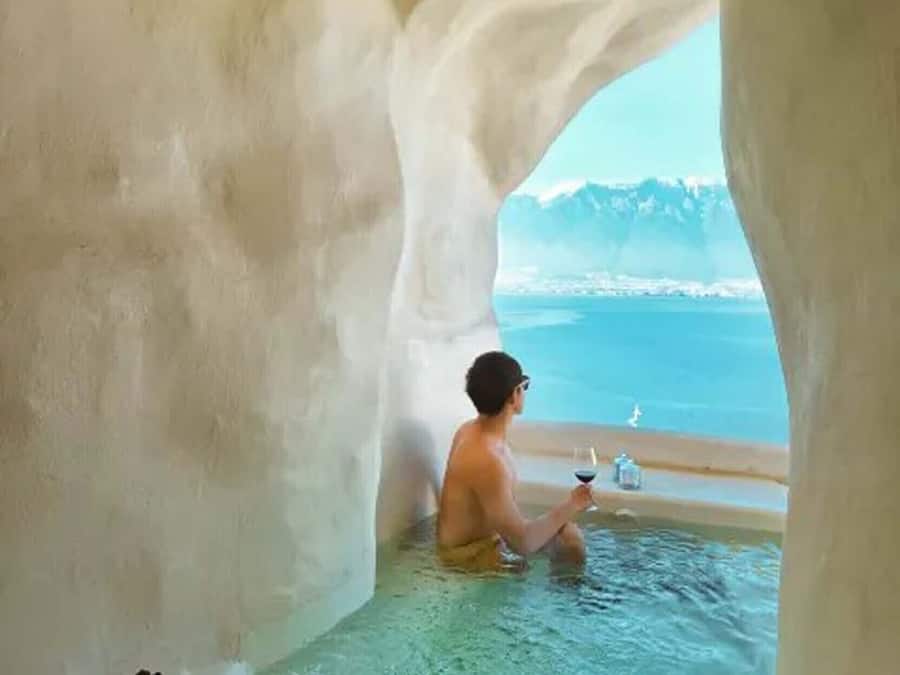Quarto casal clássico, vista para o mar | Banheiro | Produtos de toalete grátis, secador de cabelo, roupões de banho