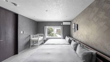 Secretária, ferro/tábua de engomar, Wi-fi grátis