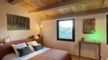 Quarto casal premium, vista para o jardim (Chambre Deluxe) | Wi-Fi de cortesia