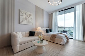 Estúdio de Luxo, vista para o pátio | Cortinas/cortinados opacos, ferro/tábua de engomar, Wi-fi grátis 