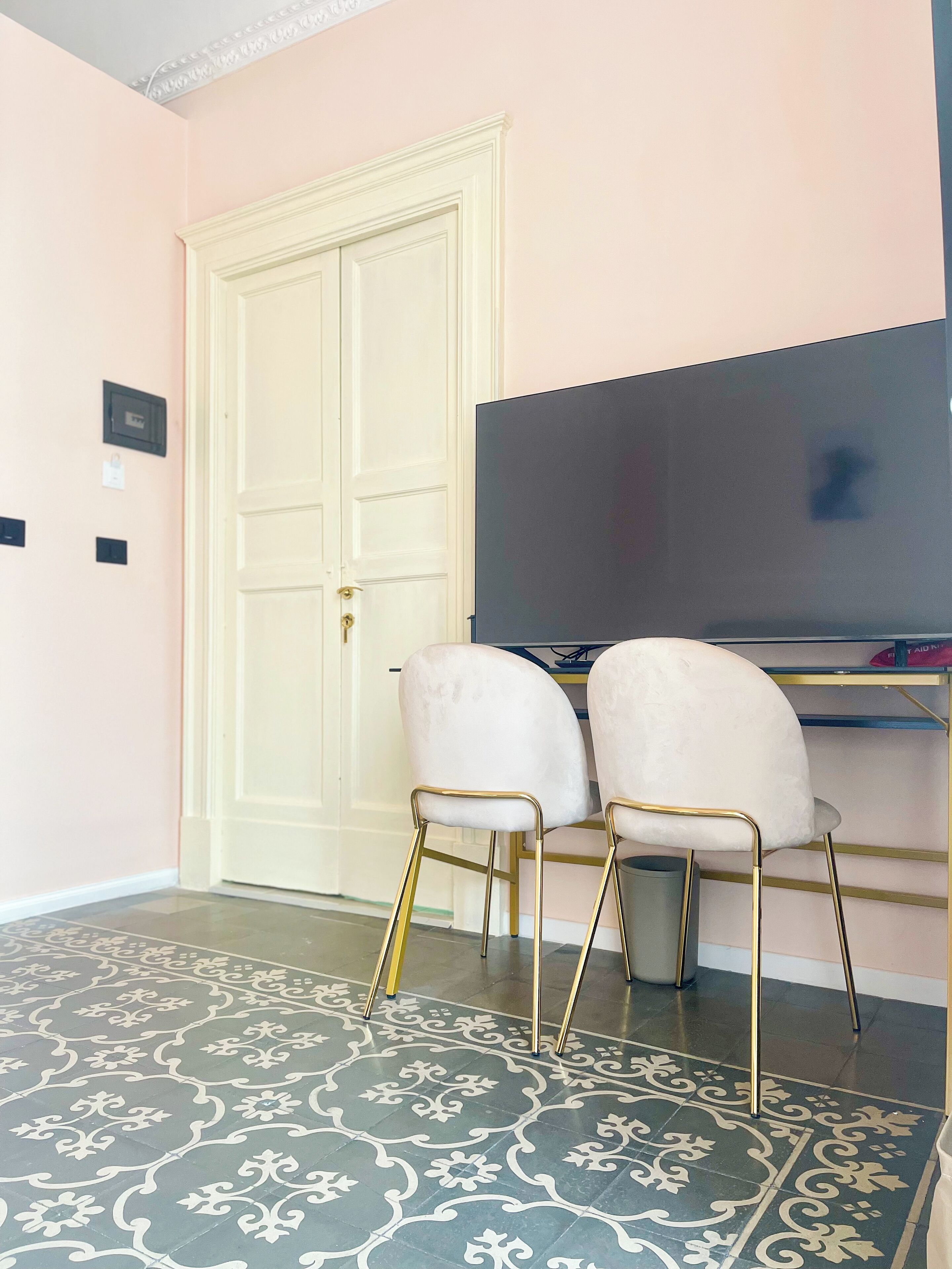 Quarto casal ou duplo superluxo | Frigobar, escrivaninha, espaço de trabalho para notebook