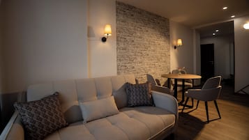 Smart TV de 32 polegadas com canais via satélite