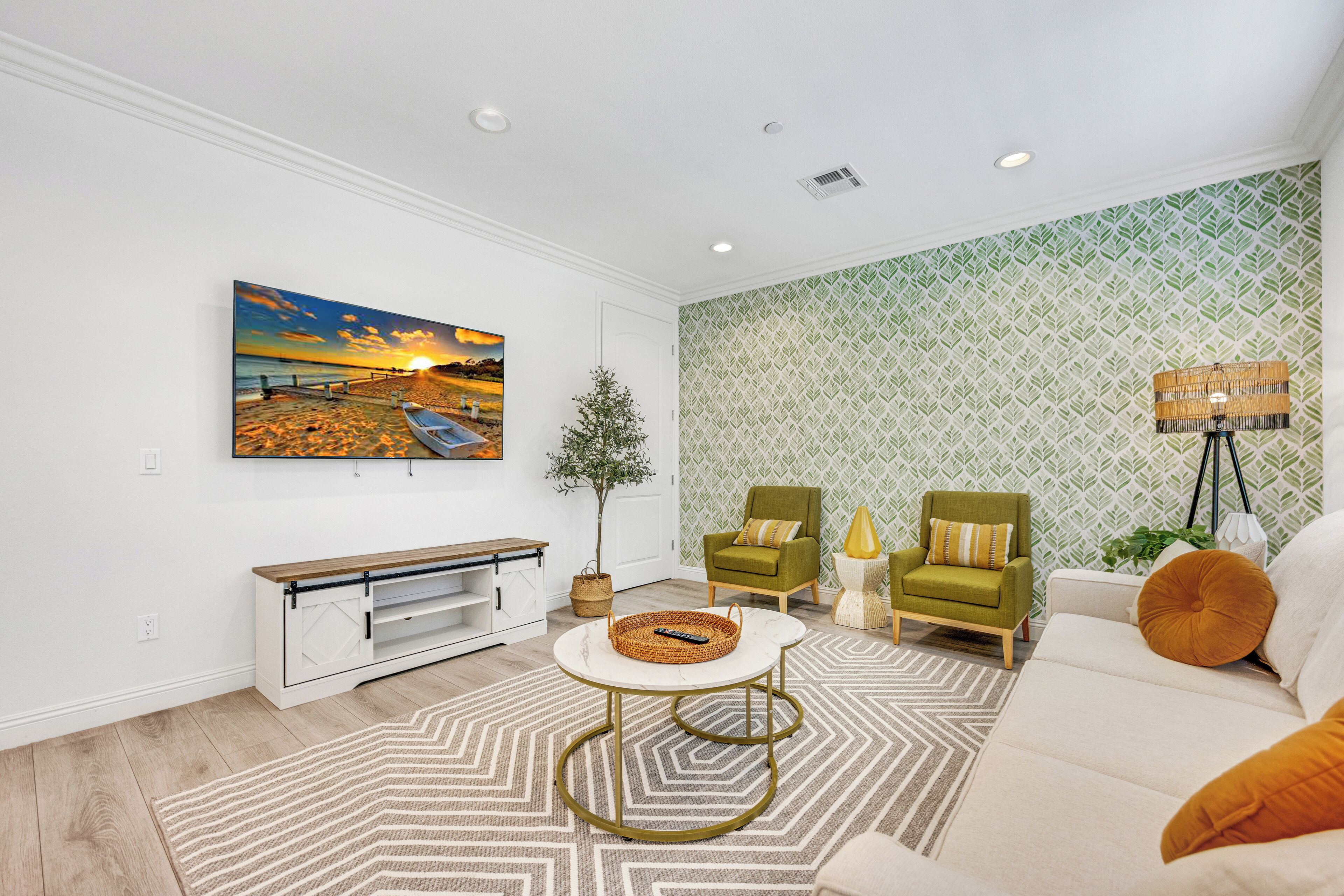 Luxury Charming Pasadena Townhome In Prime Spot! - Pasadena, CA