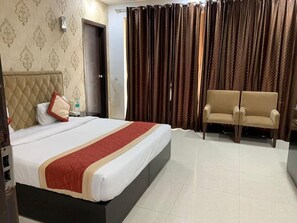 Quarto Duplo Deluxe | Quartos insonorizados, ferro/tábua de engomar, Wi-fi grátis 