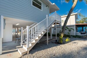 Euca Beach Breeze A, Fort Myers Beach: Hotel Reviews, Rooms & Prices ...