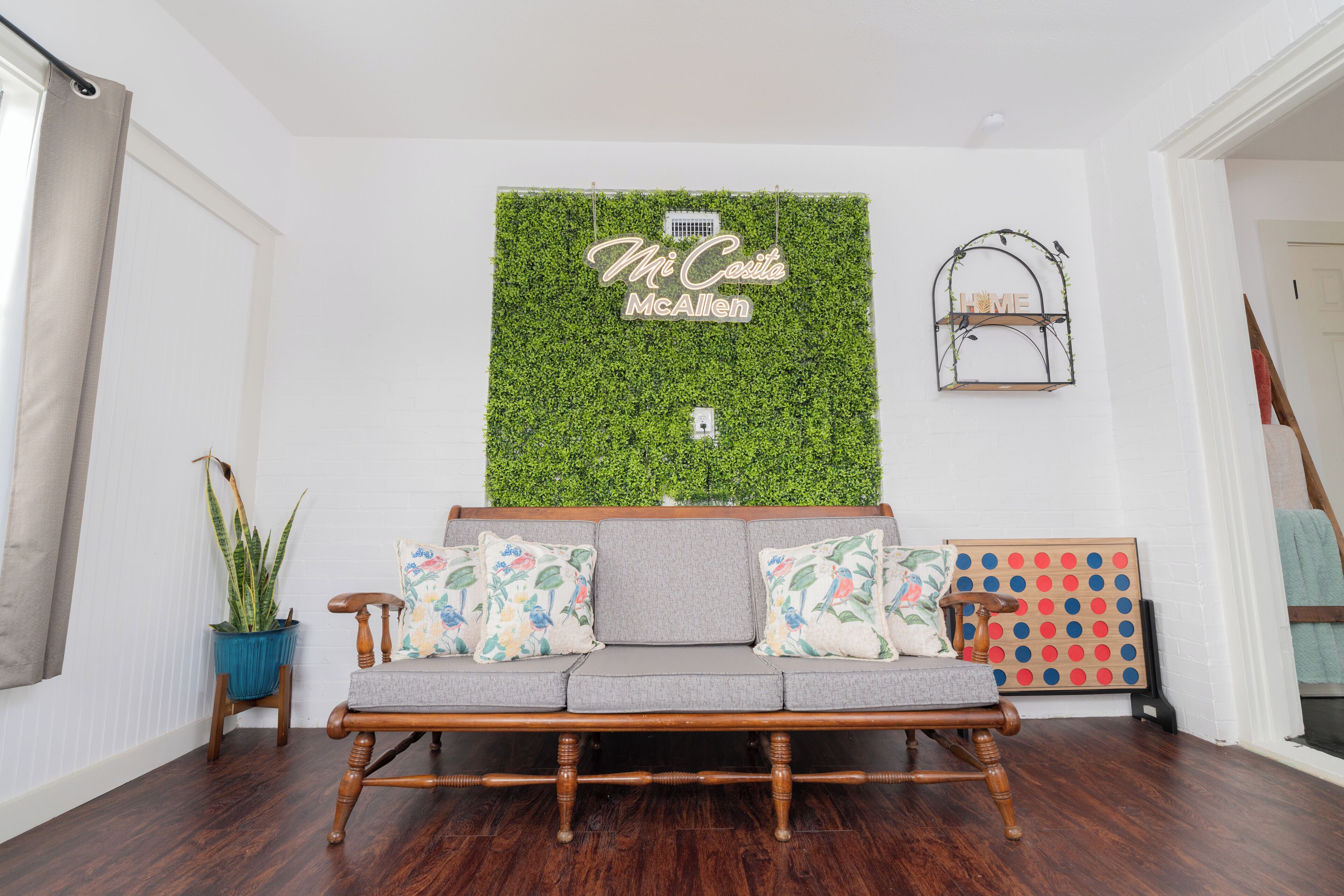 Joya Escondida Por Plaza Mall - Mi Casita Mcallen - McAllen, TX