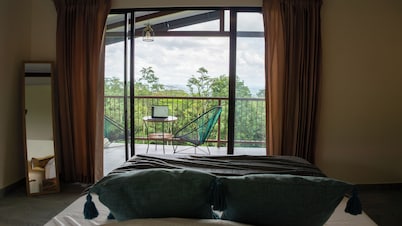 Divan Jungle Lodge