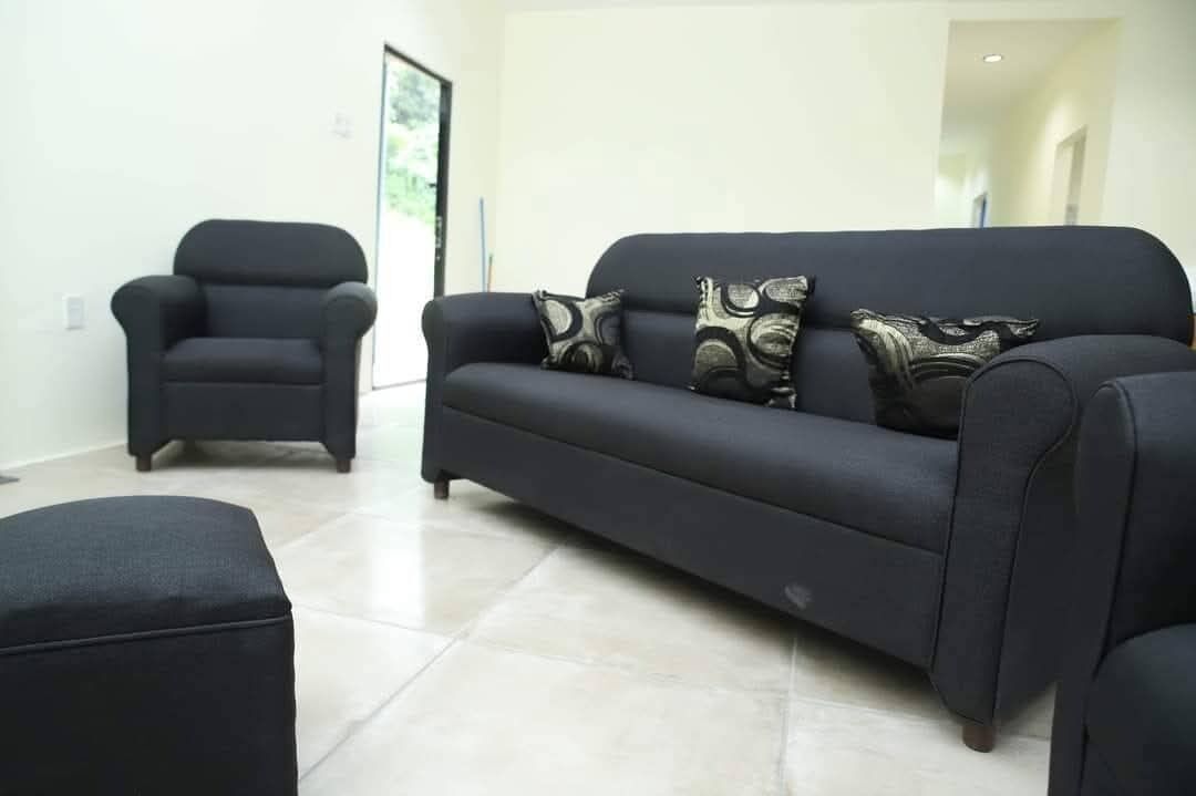 3-bedroom Villa In Quaint Mount Irvine With Cool Ac Breeze - Tobago
