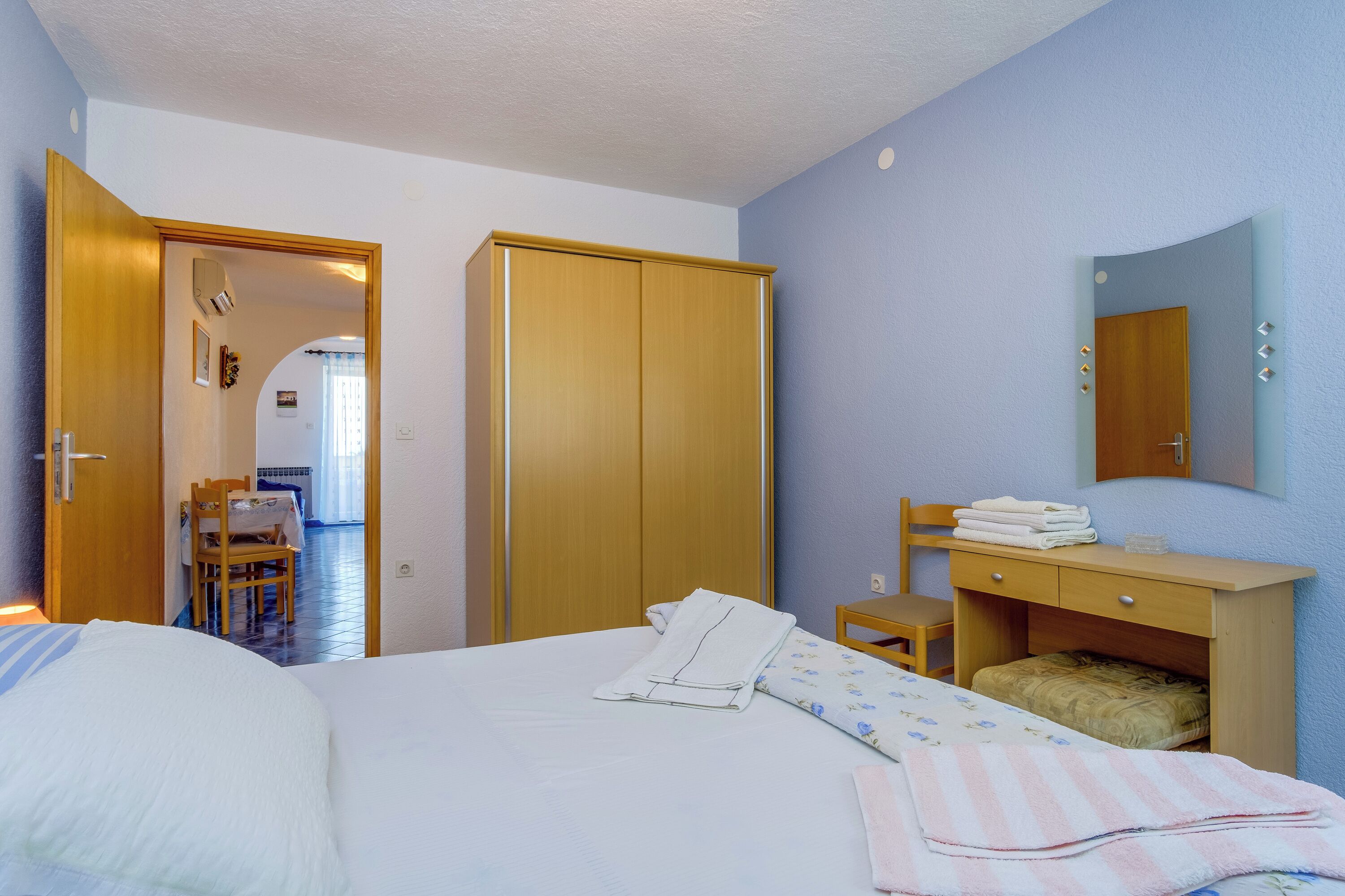 Apartamento Familiar, vários quartos (Amalija Sea View Apartment 2) | 1 quarto, Wi-fi grátis, roupa de cama fornecida 
