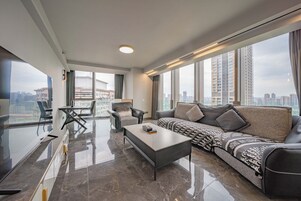 Quarto duplo urbano, vista para o rio | Vista do quarto