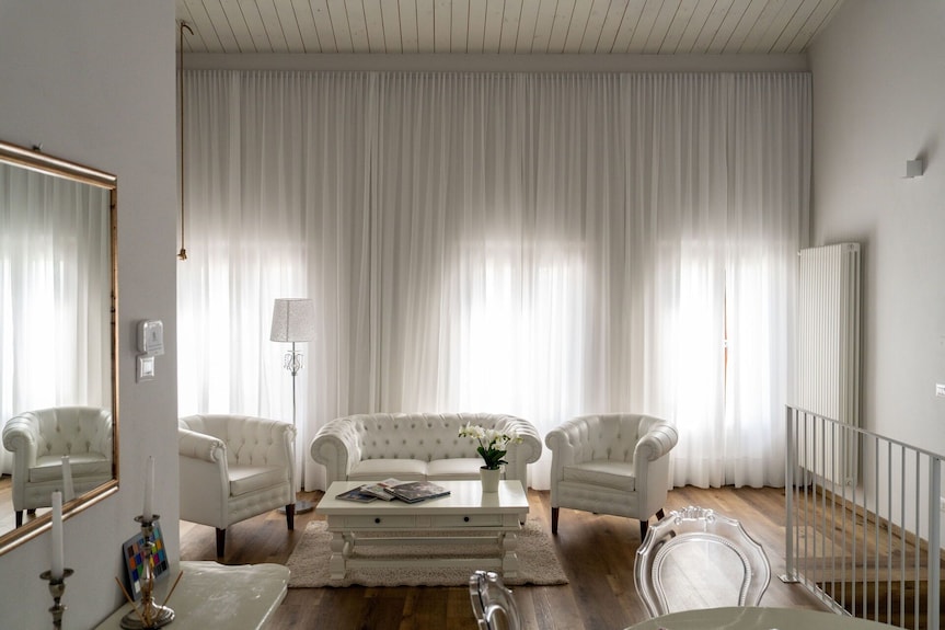 Villa In San Giacomo Roncole With 12 Bedrooms Sleeps 28 - Emilia-Romagna