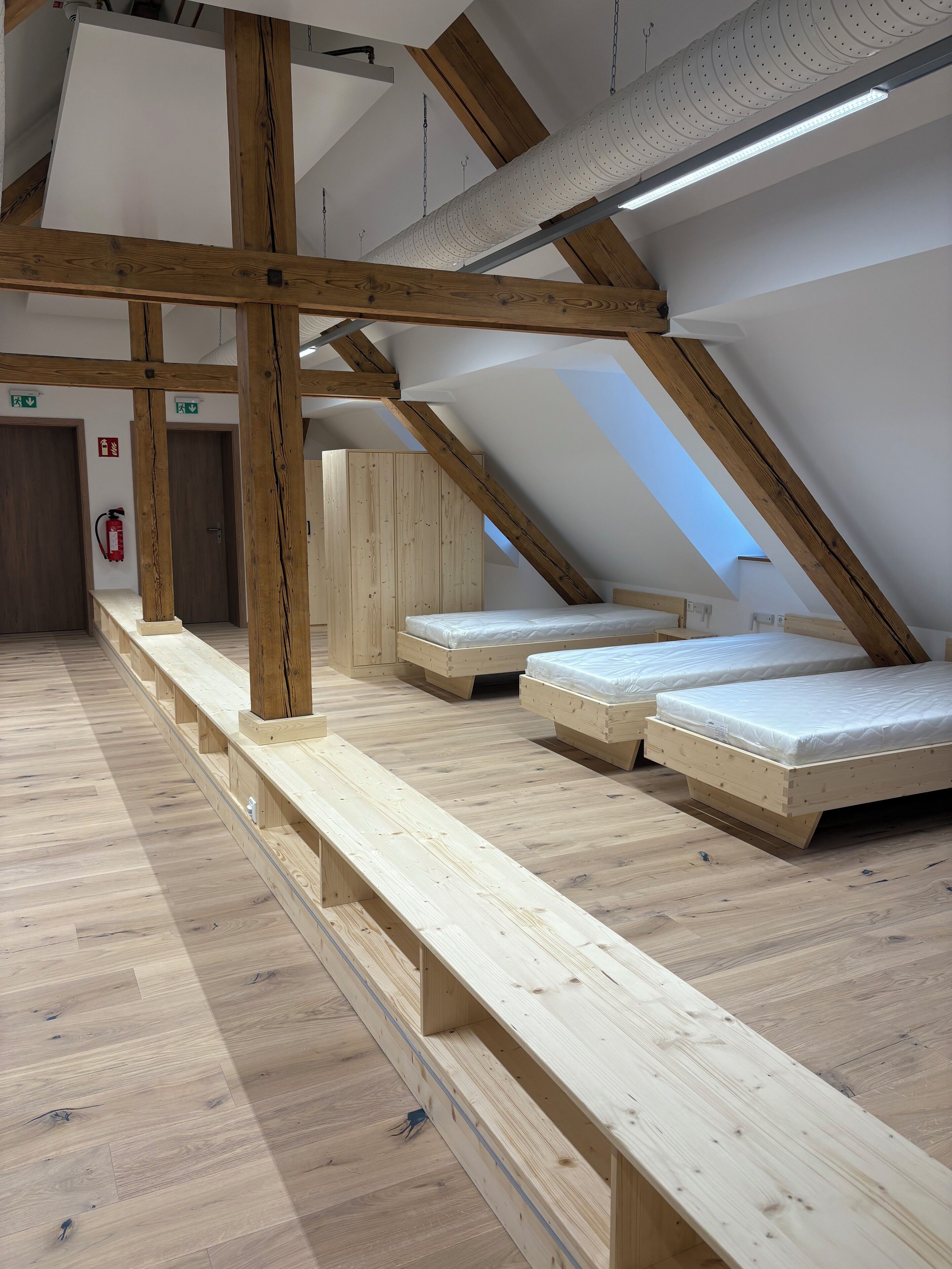 Dormitório Partilhado, não fumadores | Cofre no quarto, Wi-fi grátis, roupa de cama fornecida 