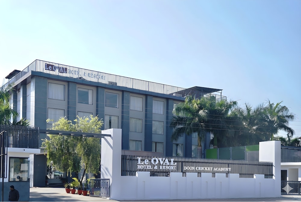 Le Oval Hotel & Resorts - Dehradun