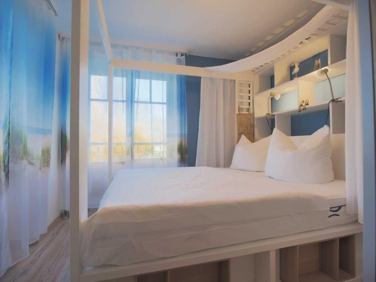 68m² Vacation Apartment In Villa Smidt With Balcony For 4 People And Dog - Rostock