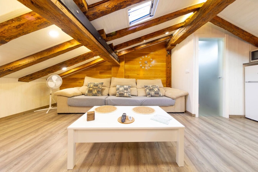 Cozy Attic In The City Center Of Soria - Soria