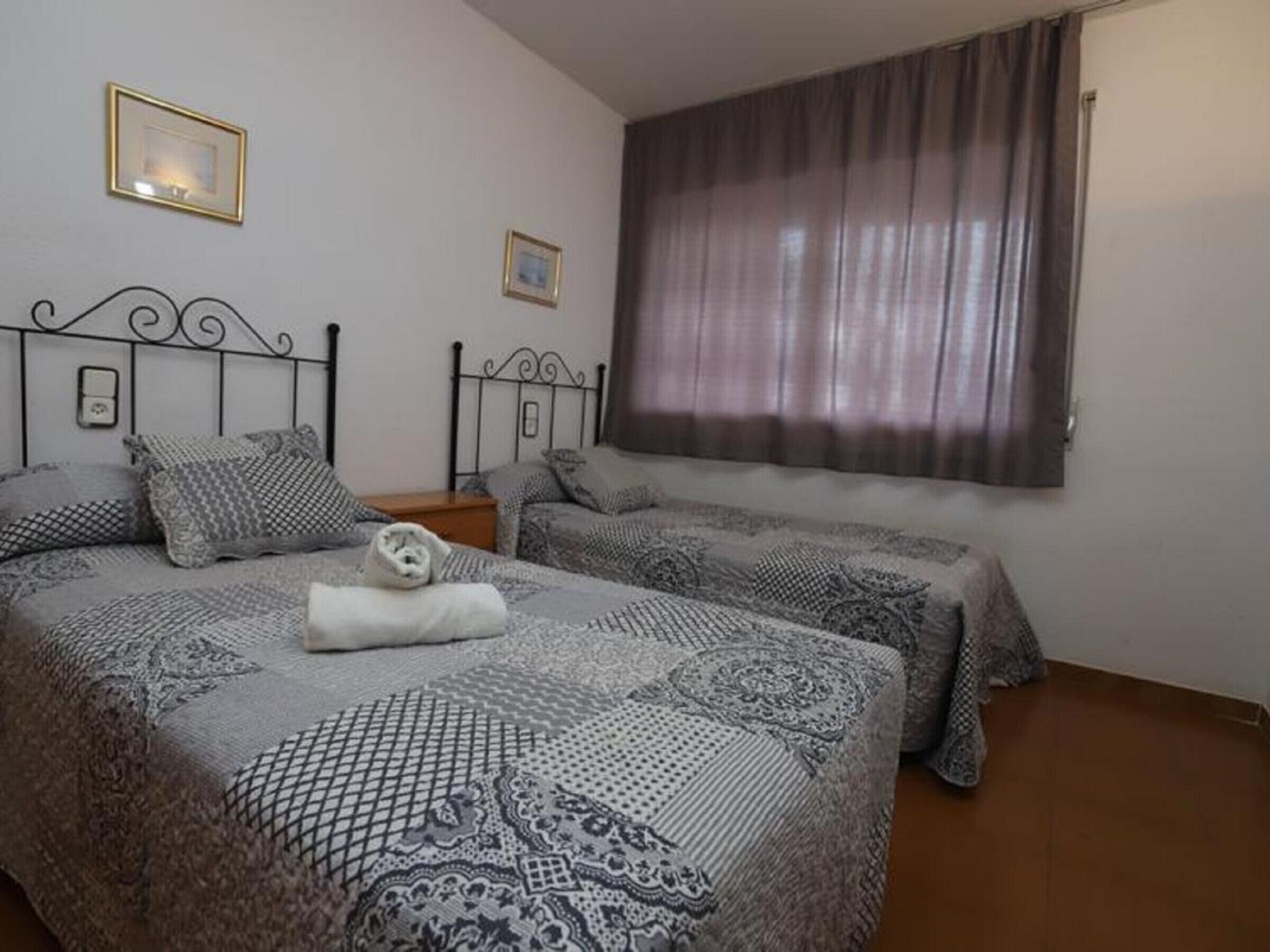 Cozy Apartment In Marathon Building With Pool & Terrace, 600m From Salou Beach - Salou