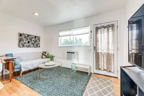 Eagle Rock Guest Suite: Cozy, Private, Convenient!, Los Angeles: Hotel ...