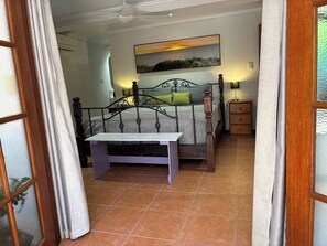 Apartamento, 2 quartos, para fumantes, sacada | 2 quartos, quartos à prova de som